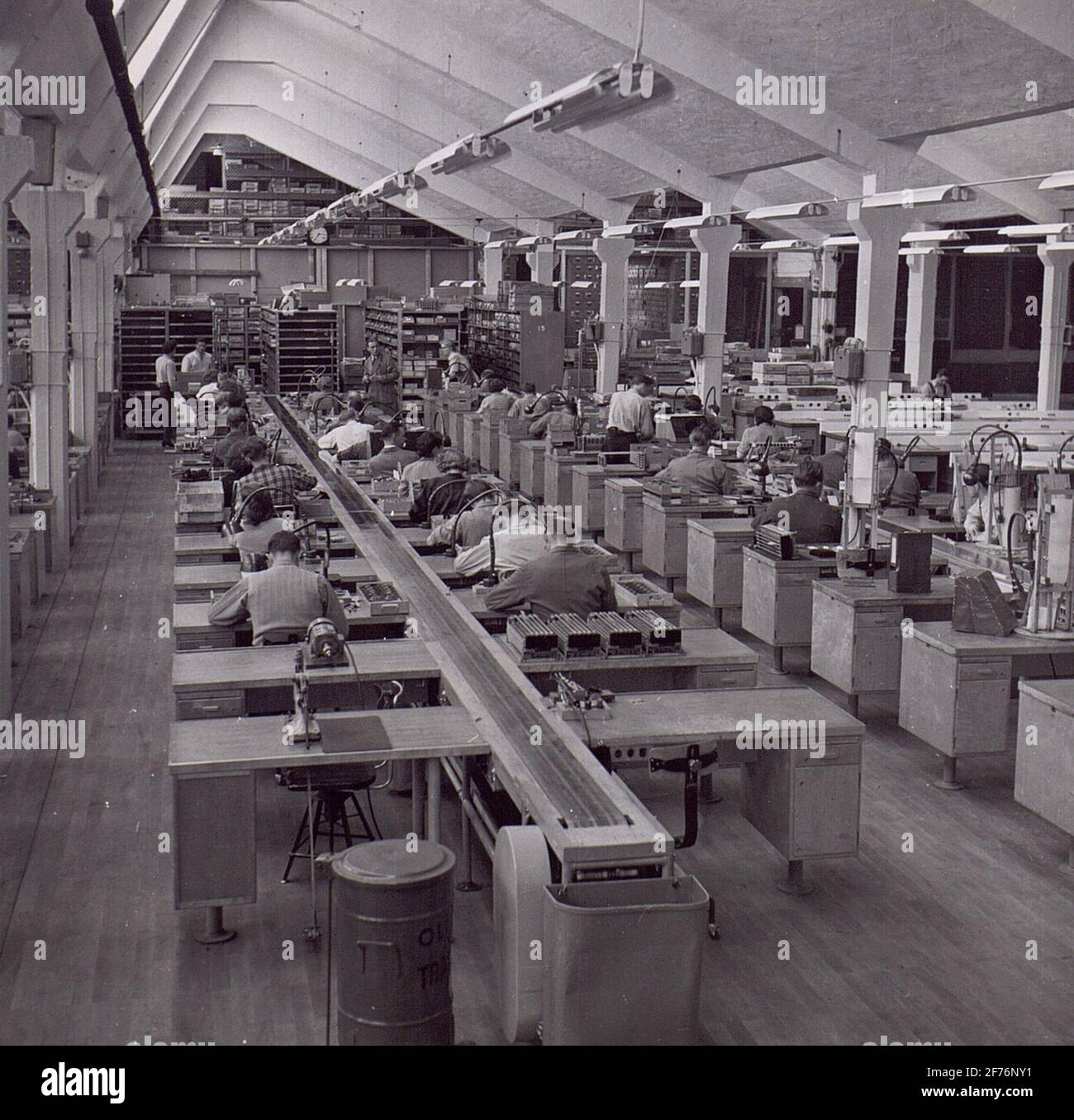 Assembly workstation hi-res stock photography and images - Alamy