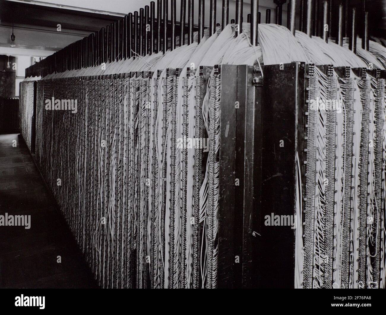 The southern station, cross-link stand Stock Photo - Alamy