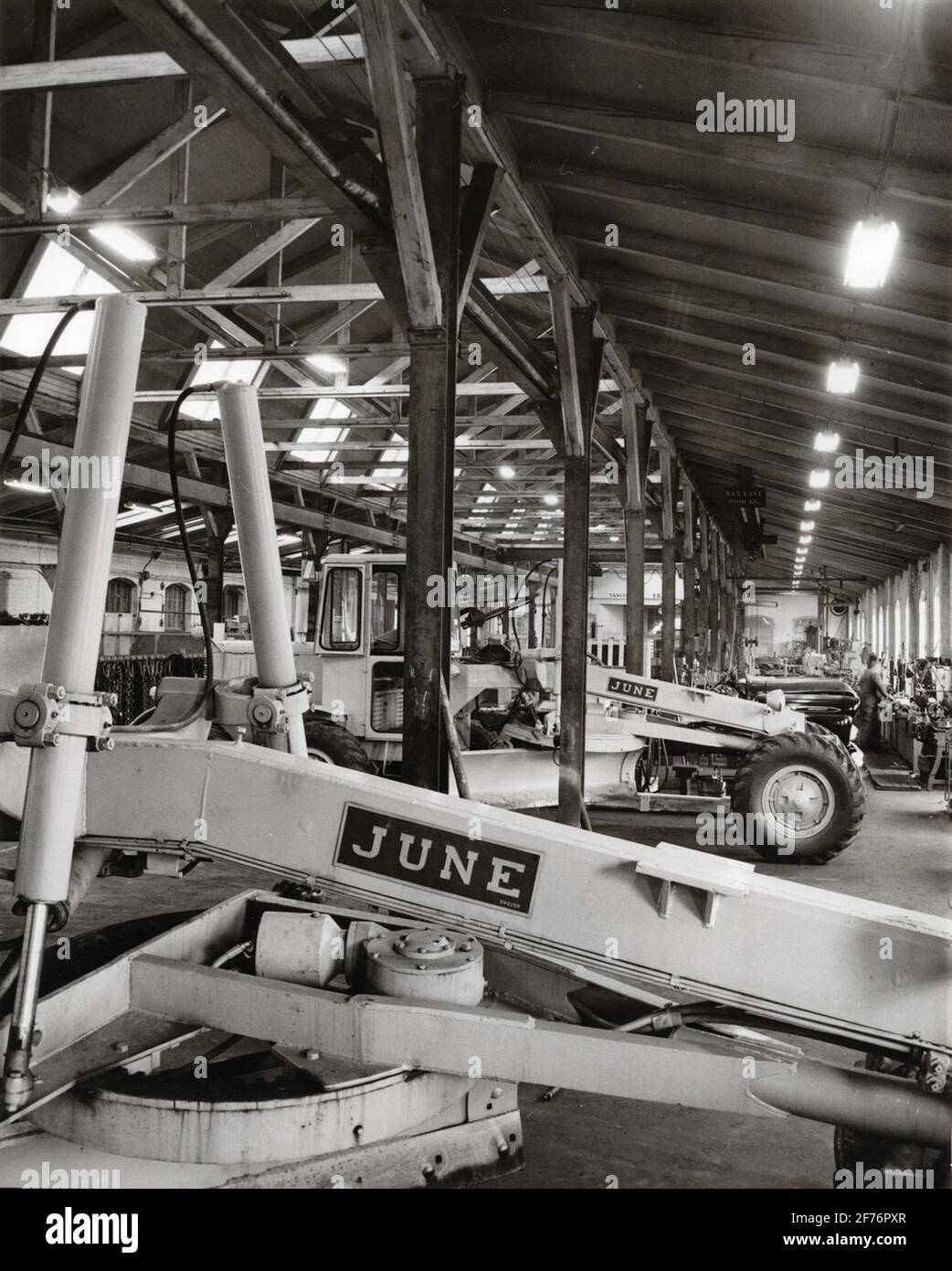 Jönköping Mek. Werkstad, interior. Graders in the mounting hall at June ...
