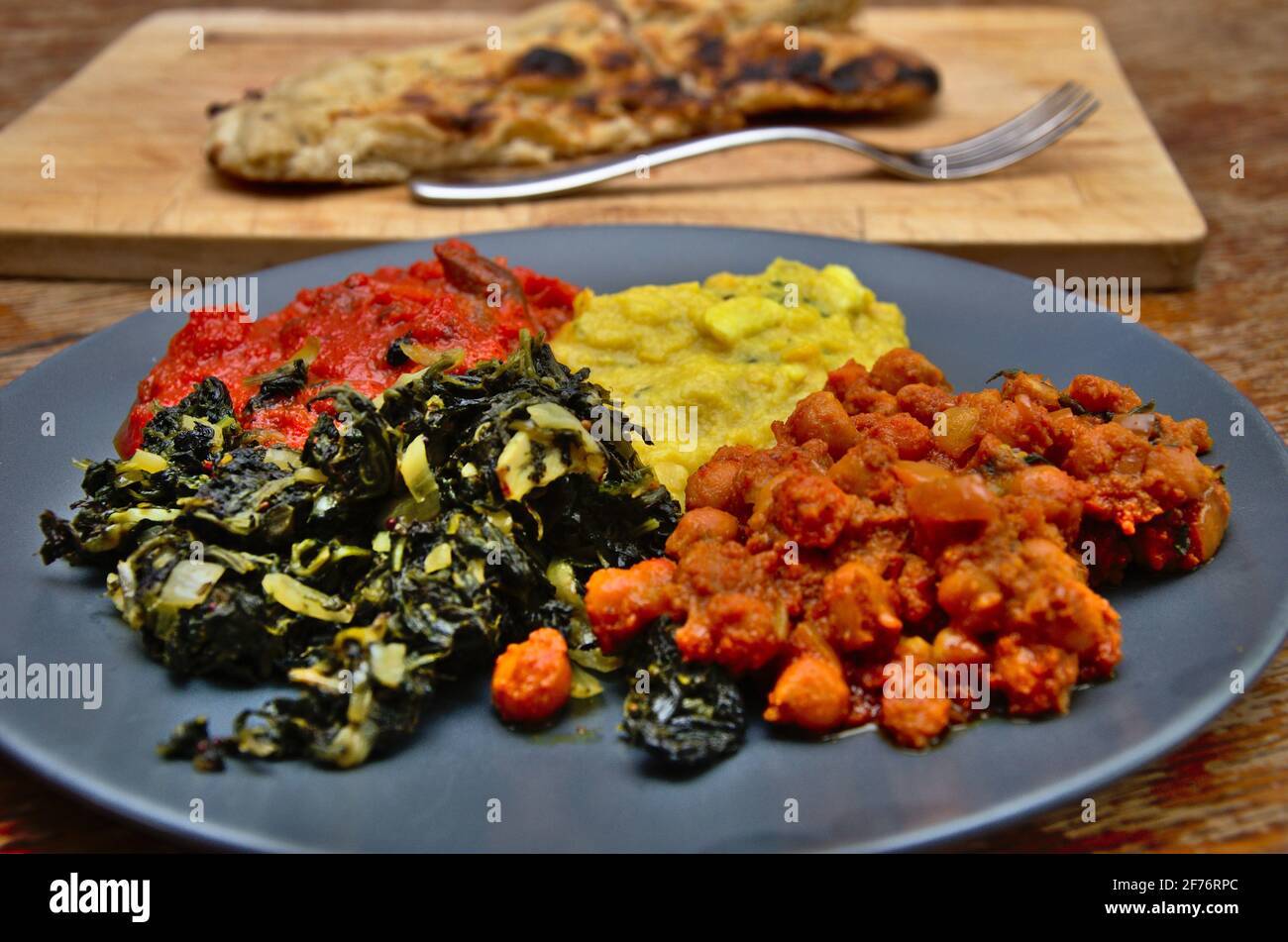 Indian curry takeaway food hi-res stock photography and images - Alamy