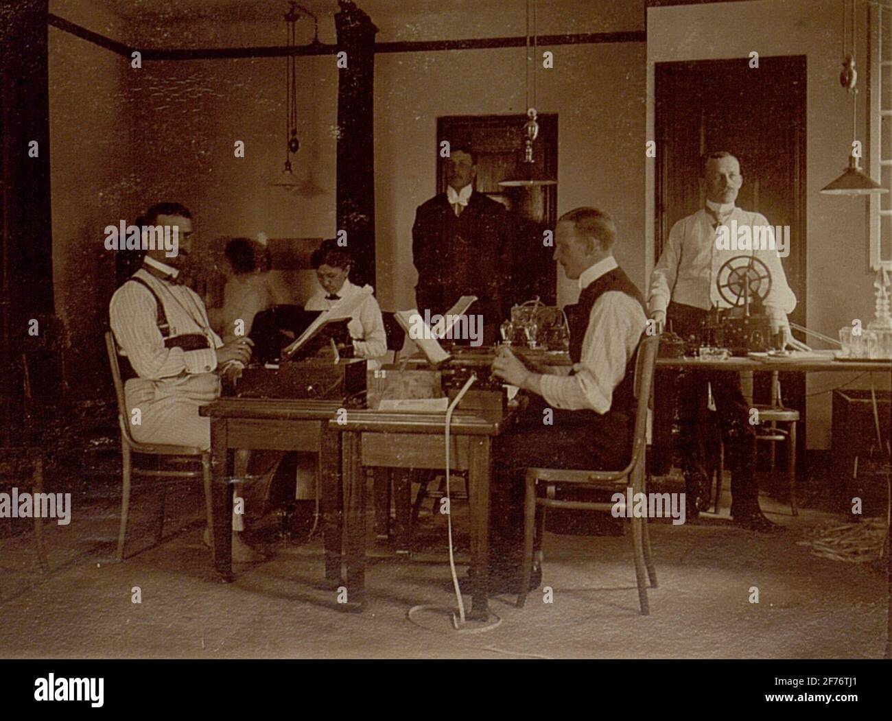 Early 1900s office interior hi-res stock photography and images - Alamy