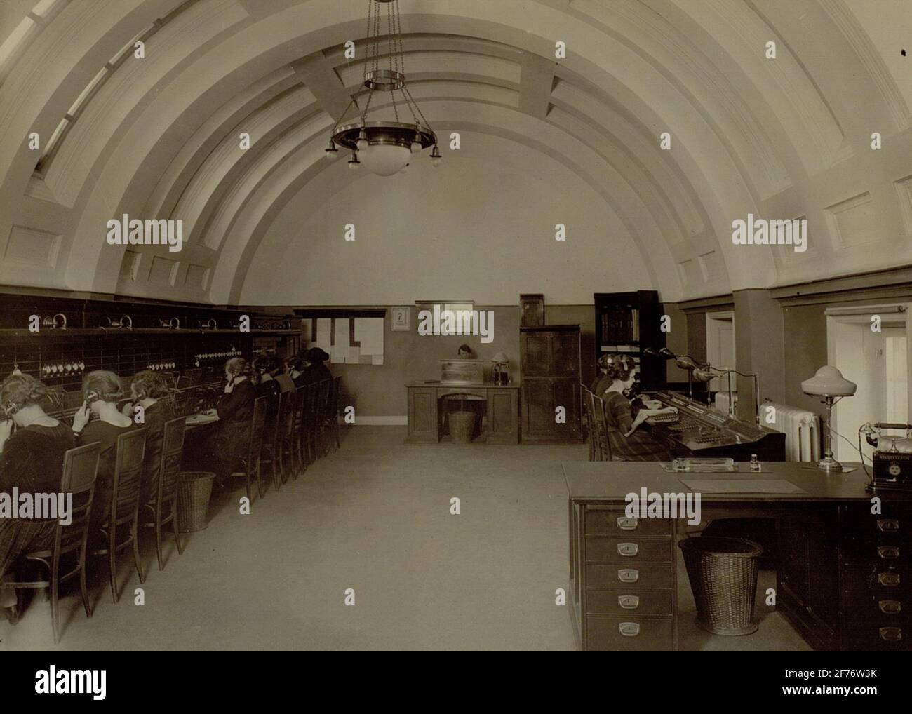 Landskrona. The telephone room at the time of semi-automatic operation ...