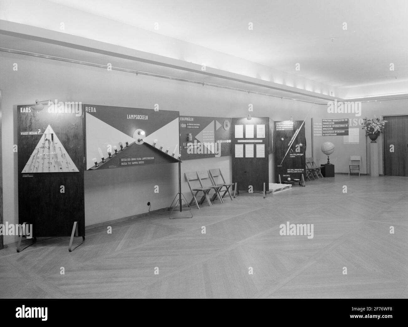 S.I.S. Exhibition at the Technical Museum, June 1955 Stock Photo - Alamy