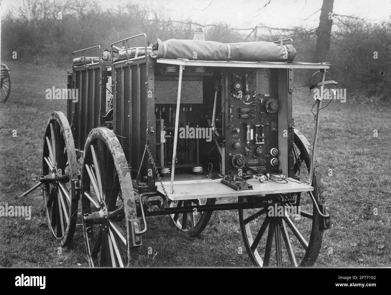 Wireless telegraph station hi-res stock photography and images - Alamy