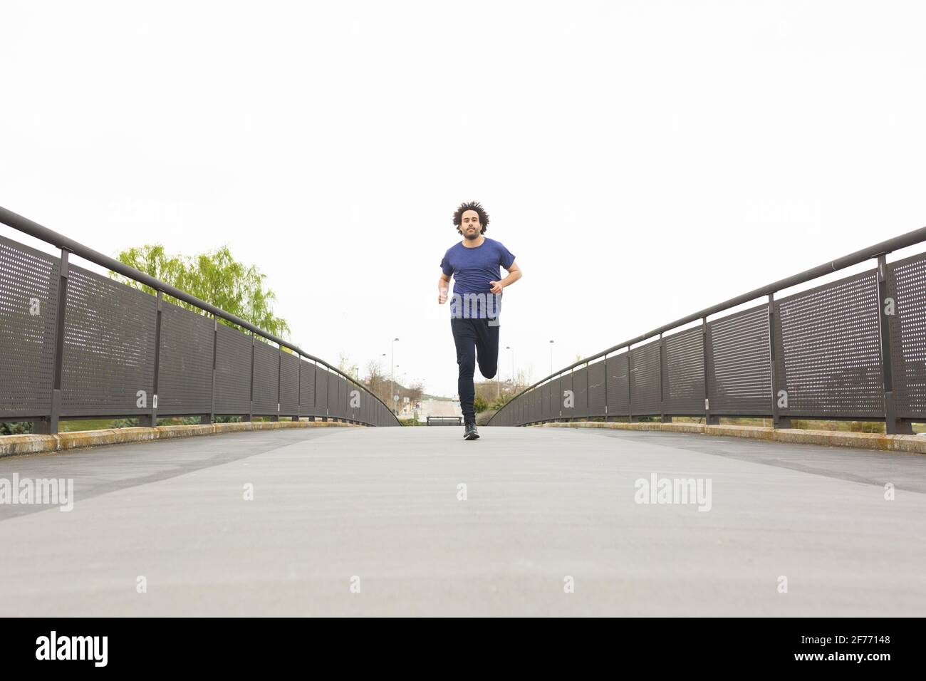 Running athlete hi-res stock photography and images - Alamy