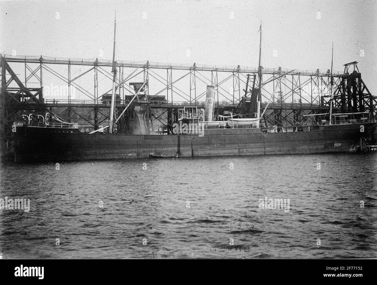 Loading island Black and White Stock Photos & Images - Alamy