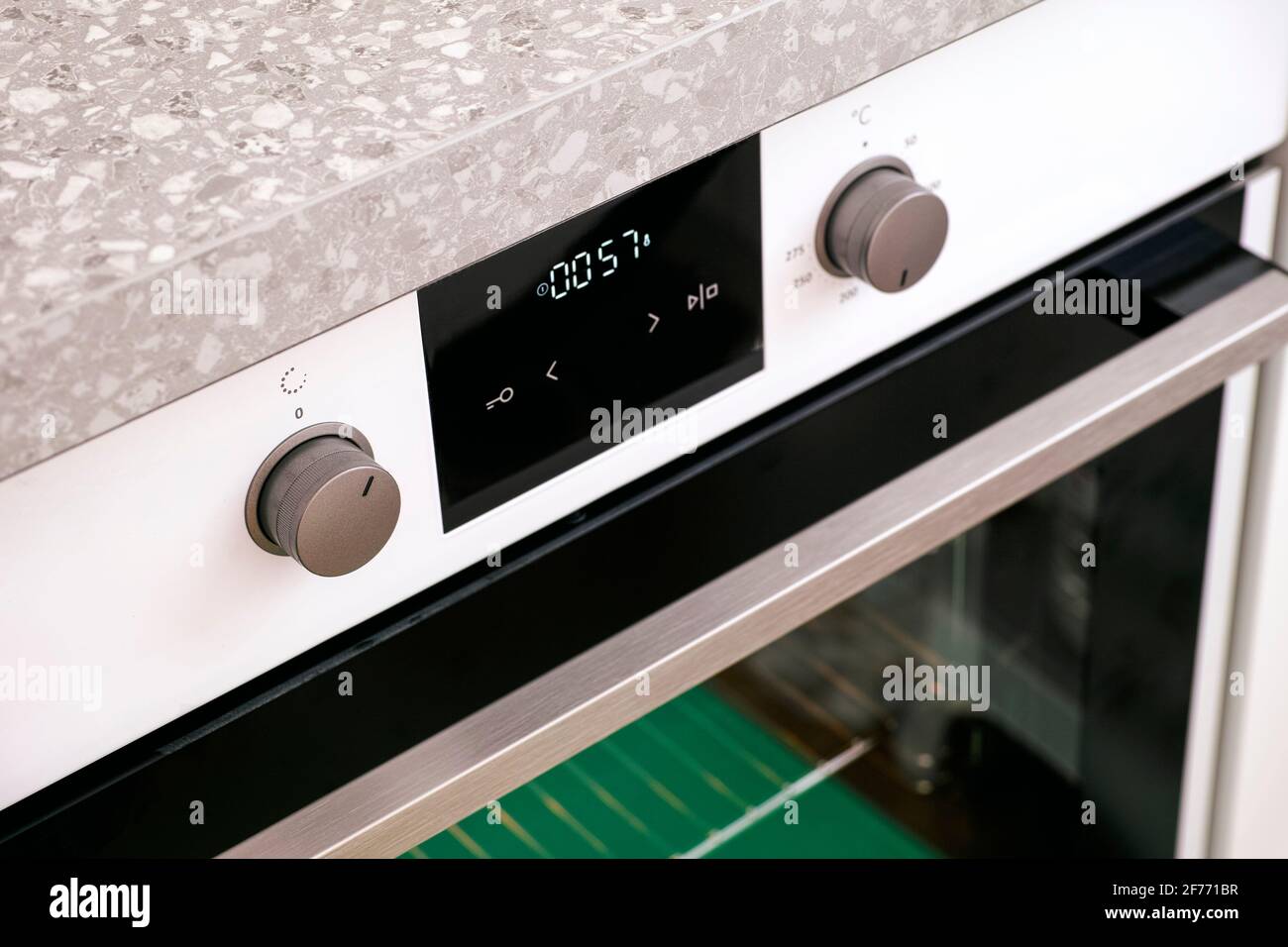 Time and temperature display hi-res stock photography and images - Alamy