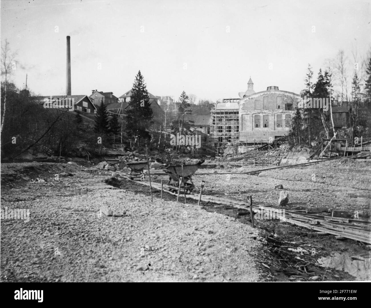 Electricity under construction. Has previously been considered Enköping ...