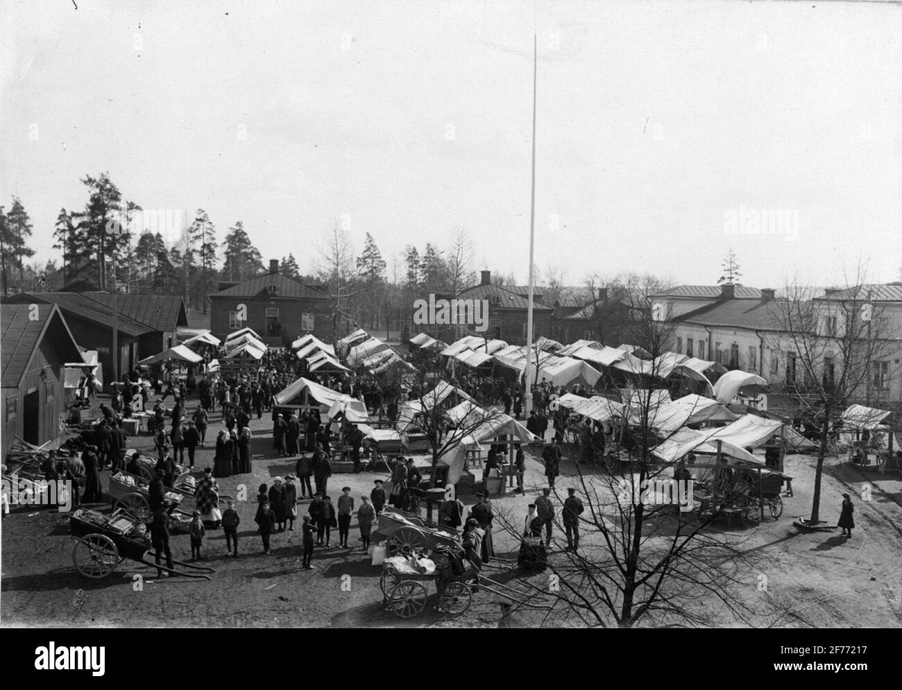 Historical market square hi-res stock photography and images - Alamy