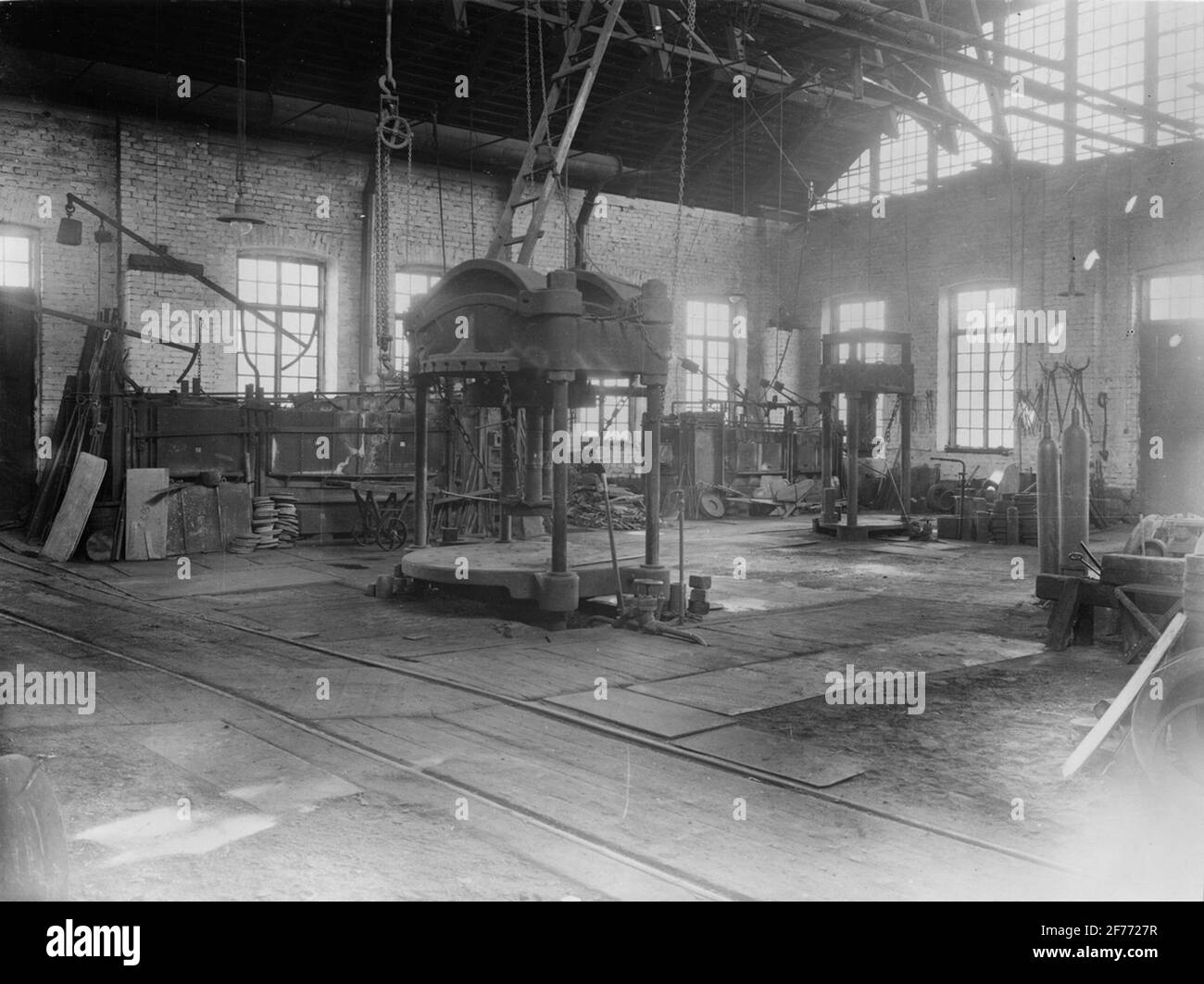 Press plate Black and White Stock Photos & Images - Alamy