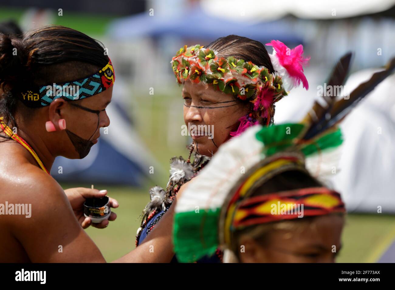 Tupi tribe brazil hi-res stock photography and images - Alamy