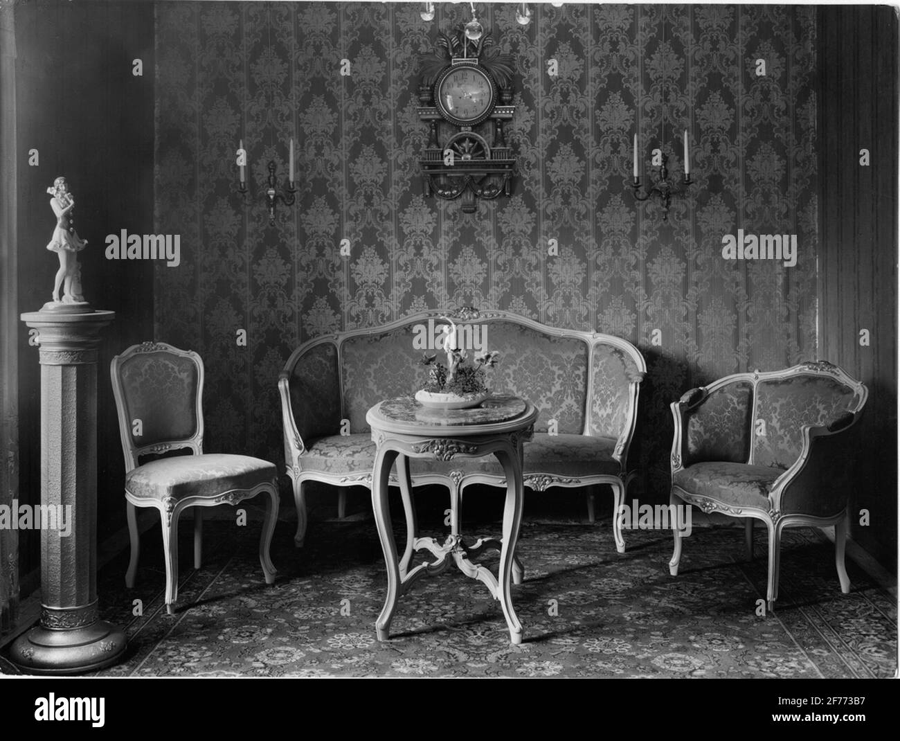 Building and Bo Exhibition in Linköping 1931. Fine-room interior with ...
