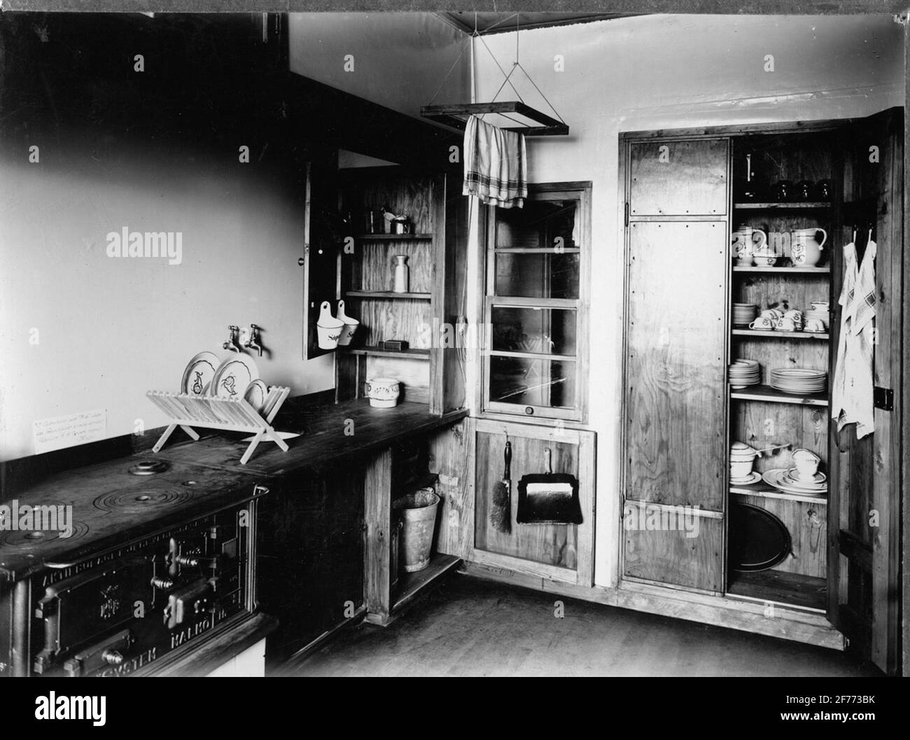 Building and Bo Exhibition at Liljevalchs 1922. Kitchen interior Stock ...