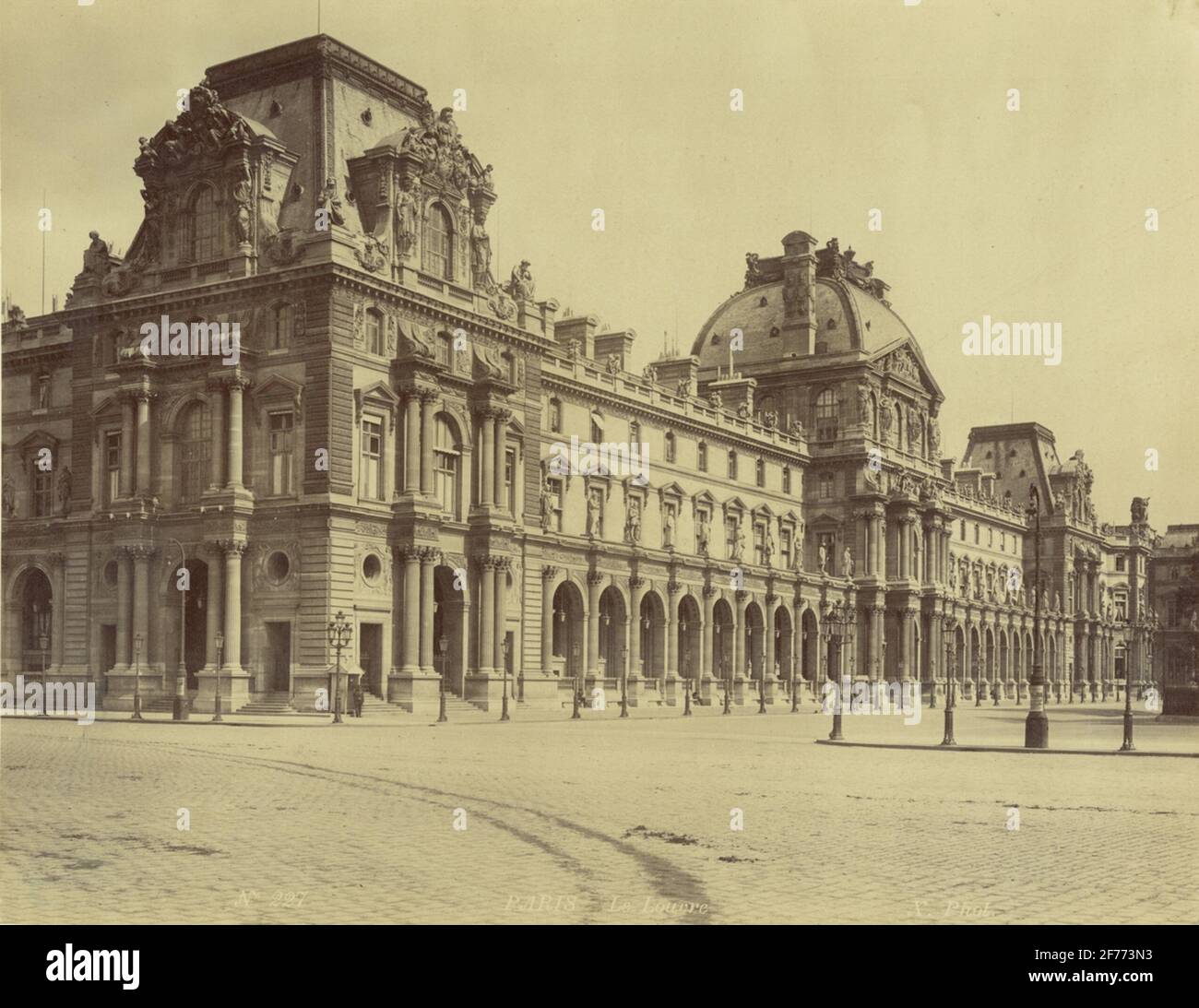 The Louvre in Paris in 1886 Stock Photo - Alamy
