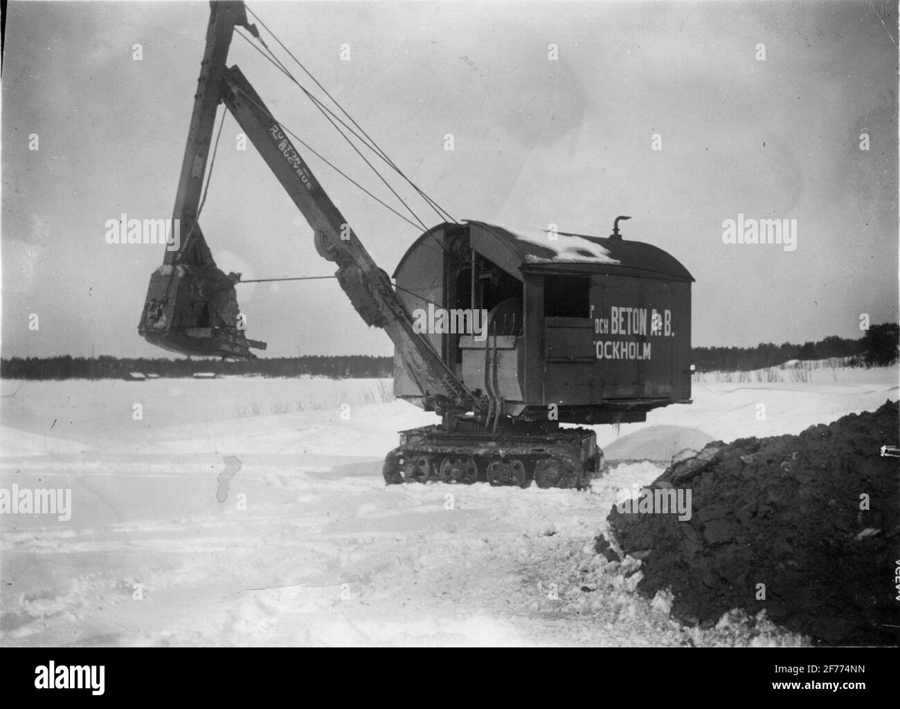 Stockholm City's first leased excavator for the excavation of ...
