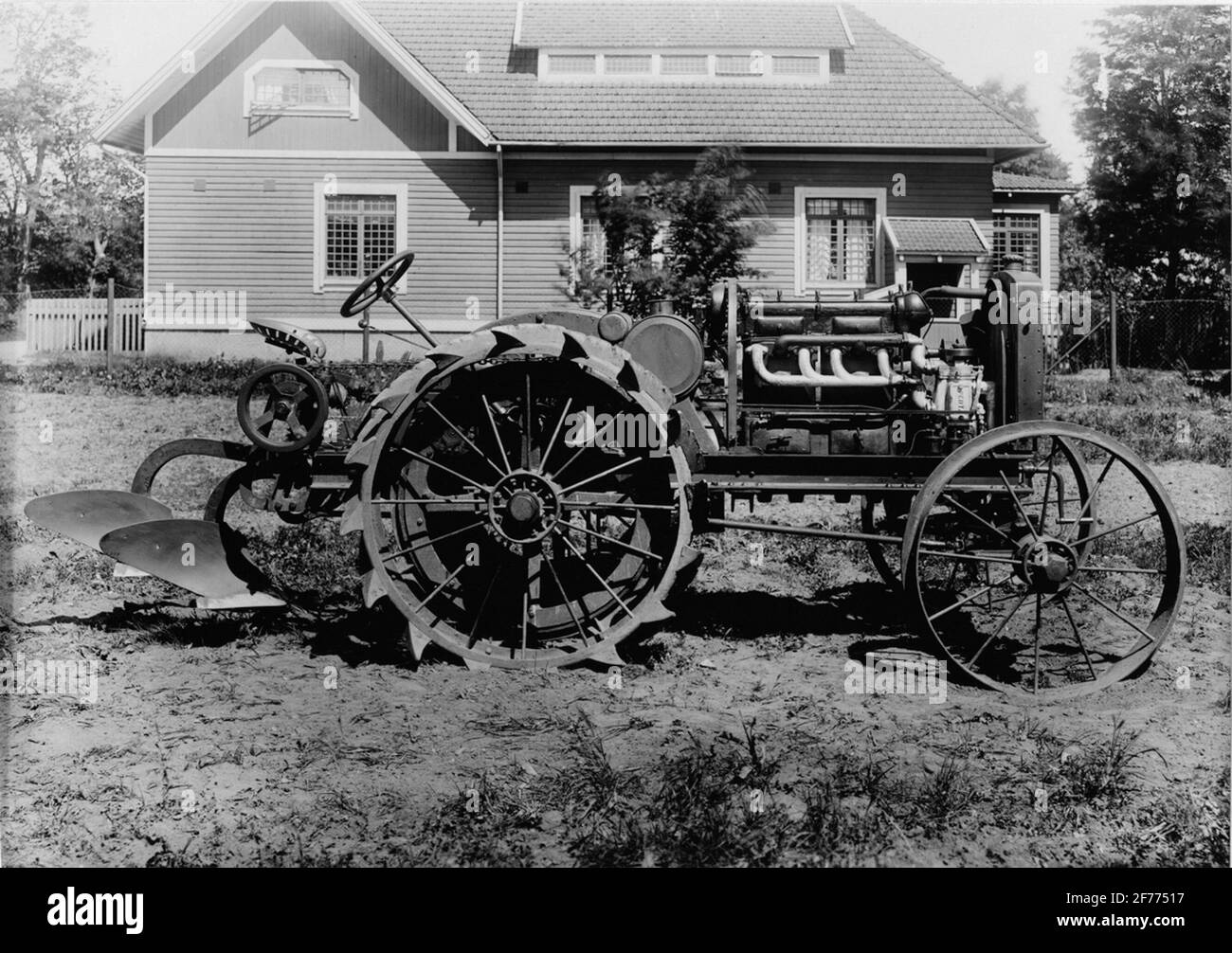 Vehicle innovations Black and White Stock Photos & Images - Alamy