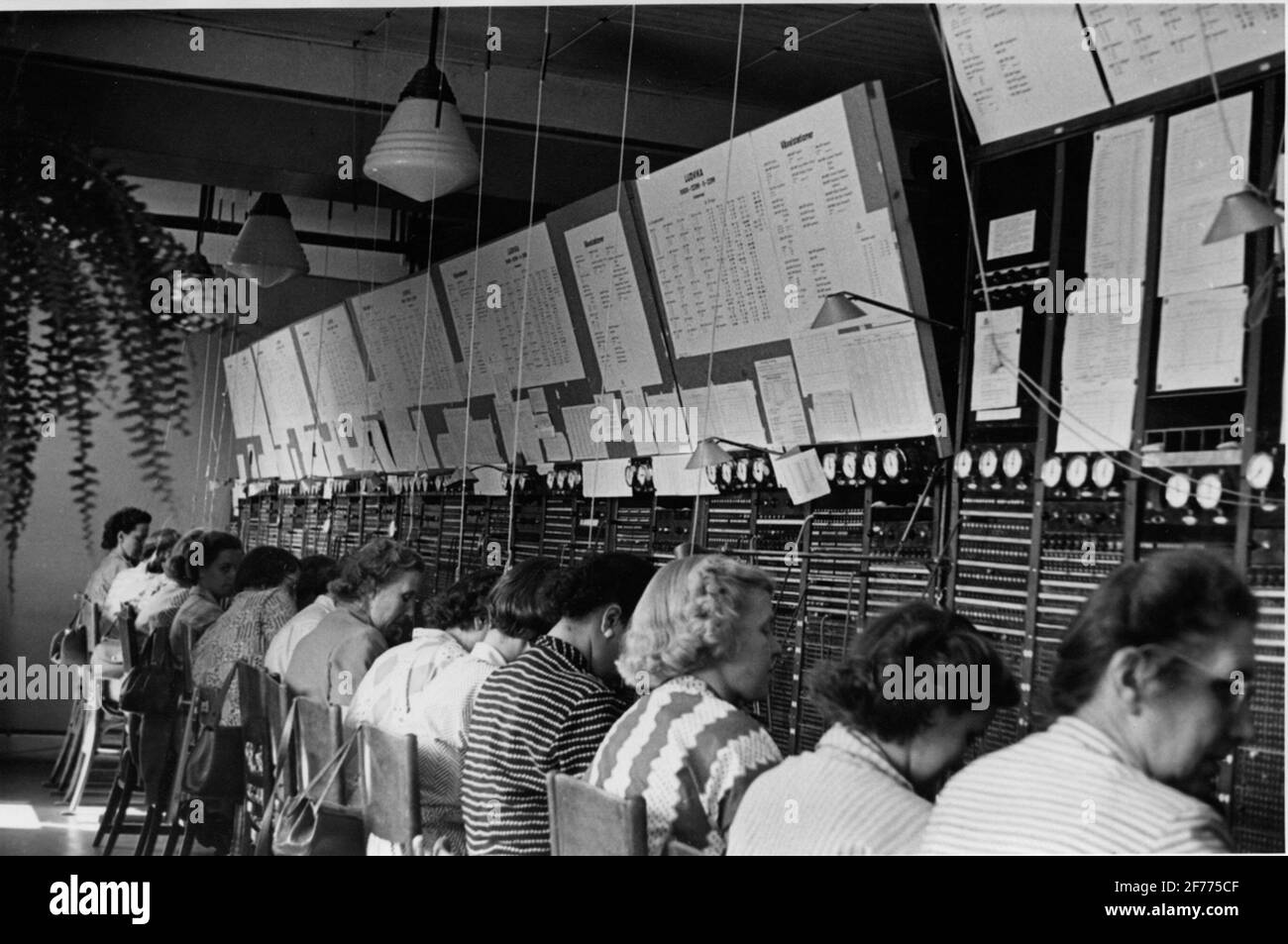 Telecommunications exchange Black and White Stock Photos & Images - Alamy