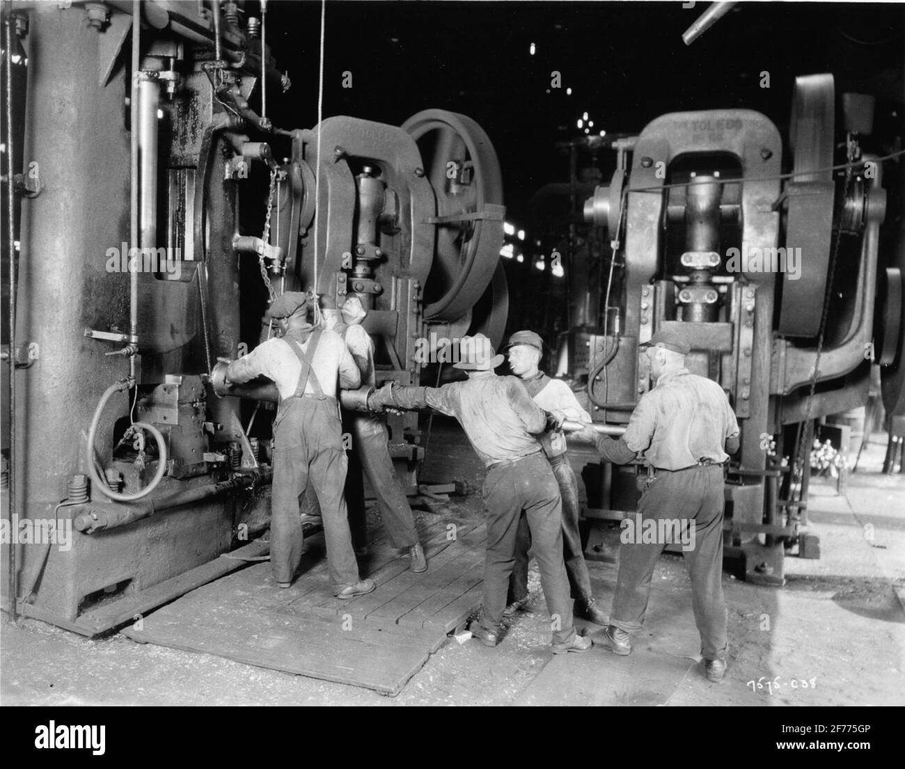 General motors factory Black and White Stock Photos & Images - Alamy