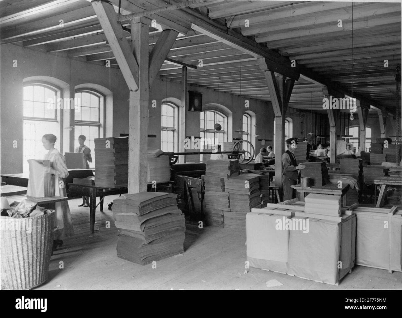 Factory sorting room hi-res stock photography and images - Alamy