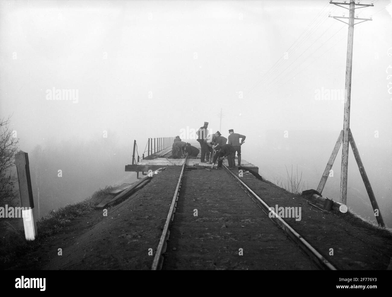 Railroad worker on train hi-res stock photography and images - Alamy