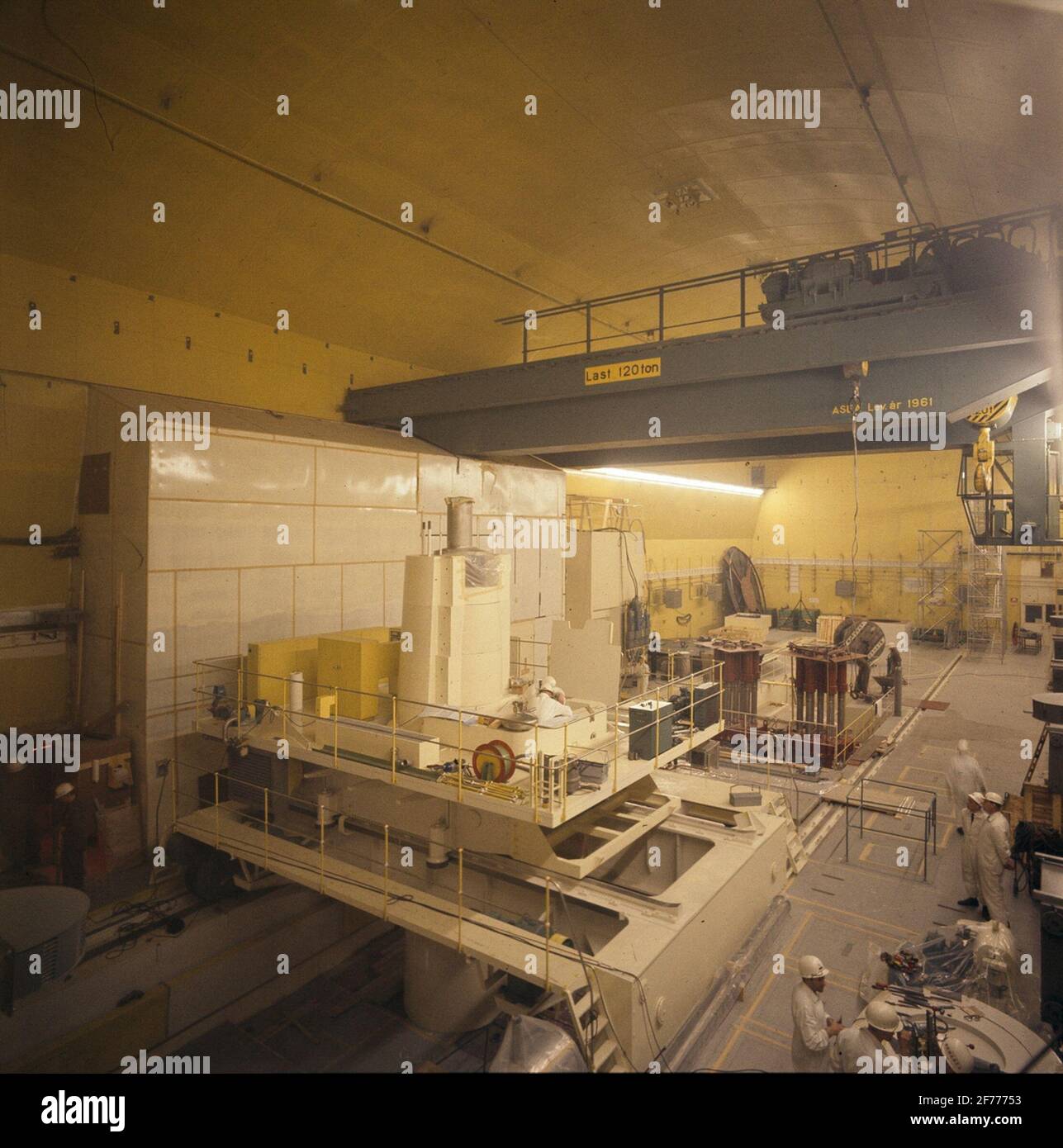 Energy nuclear power plants hi-res stock photography and images - Alamy