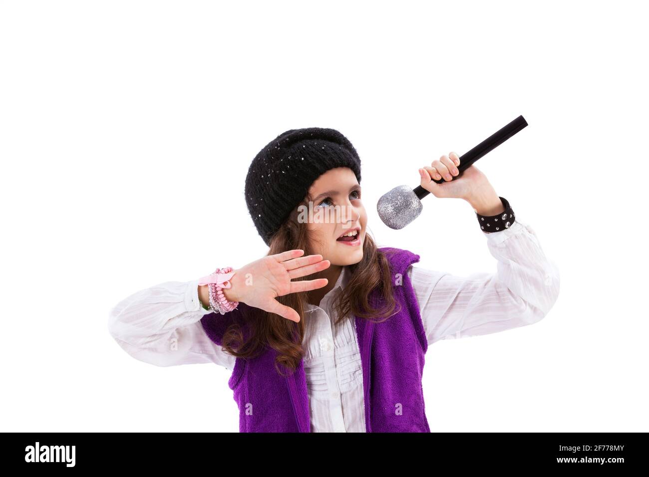 Female child singing Stock Photo - Alamy