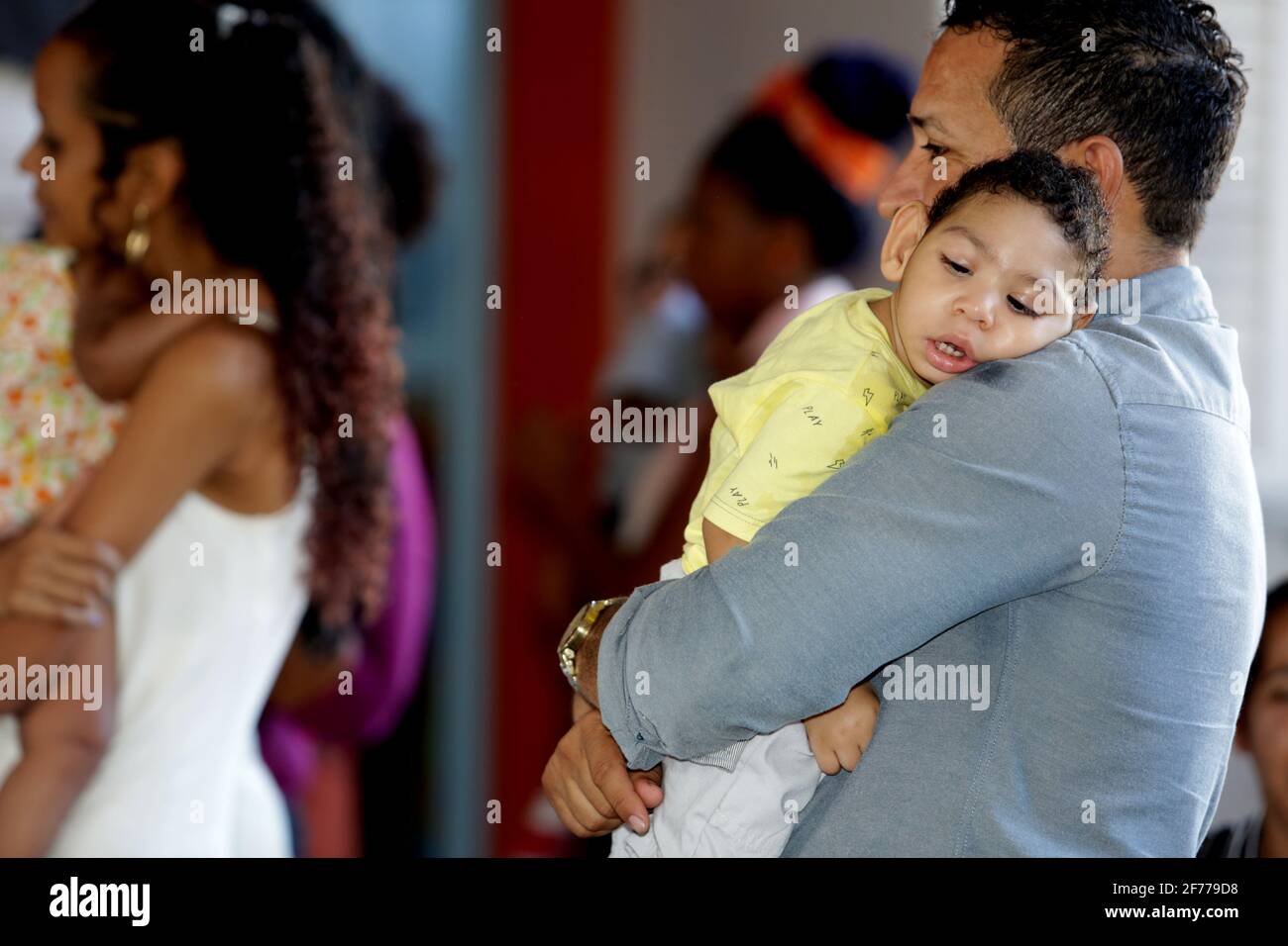 Newborn child microcephaly hi-res stock photography and images - Alamy