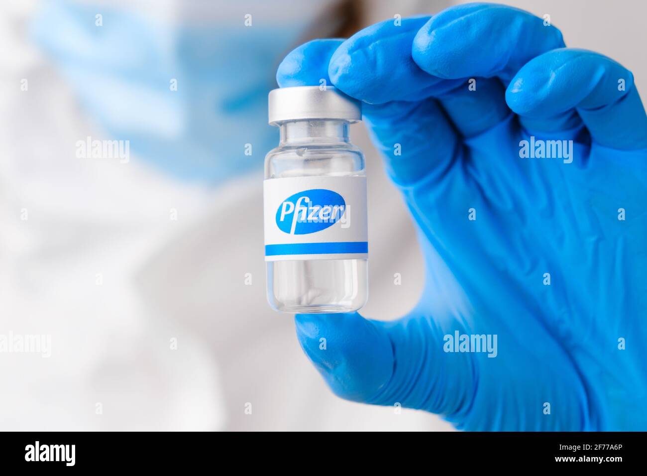 Pfizer laboratory hi-res stock photography and images - Alamy