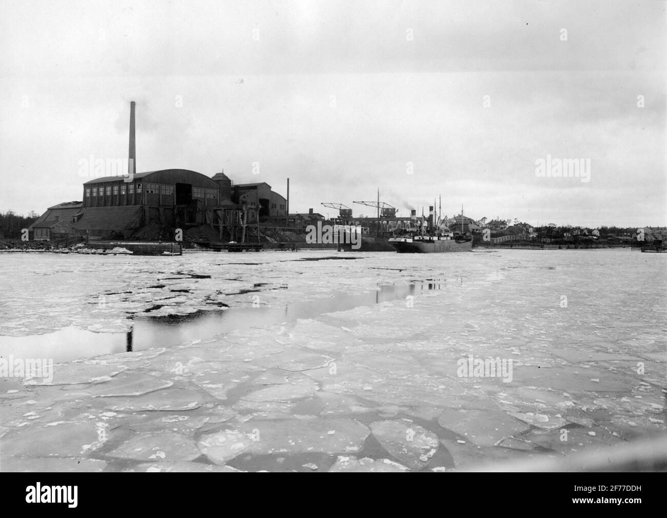 Industrial plant copper production Black and White Stock Photos ...
