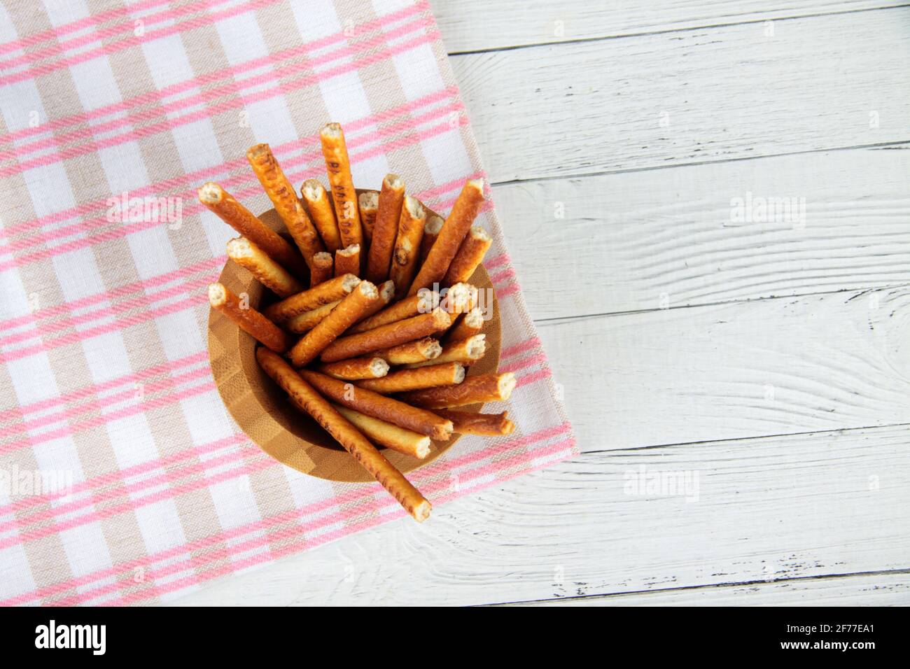 Salted straw biscuits hi-res stock photography and images - Alamy