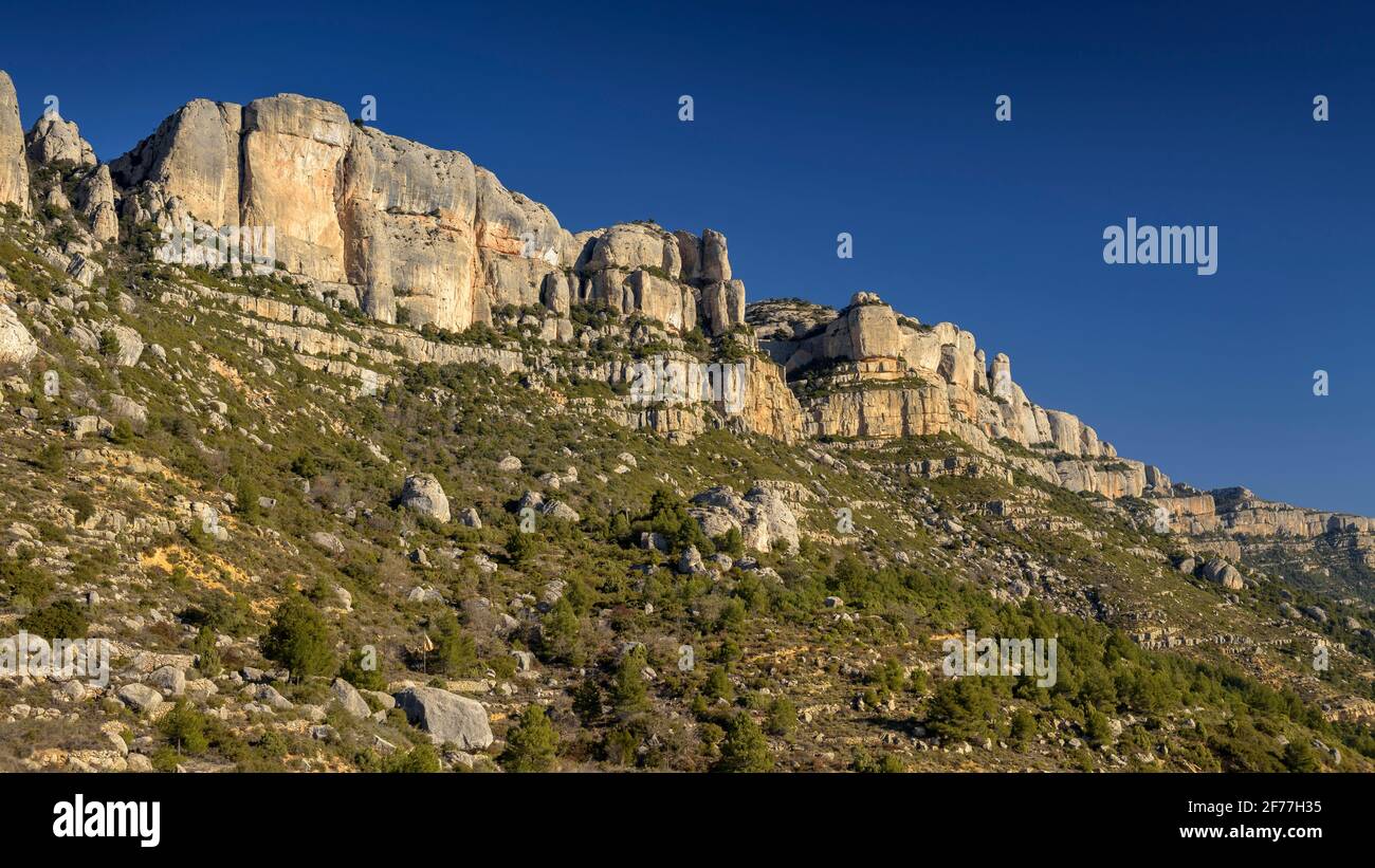Vistas de nubes hi-res stock photography and images - Alamy