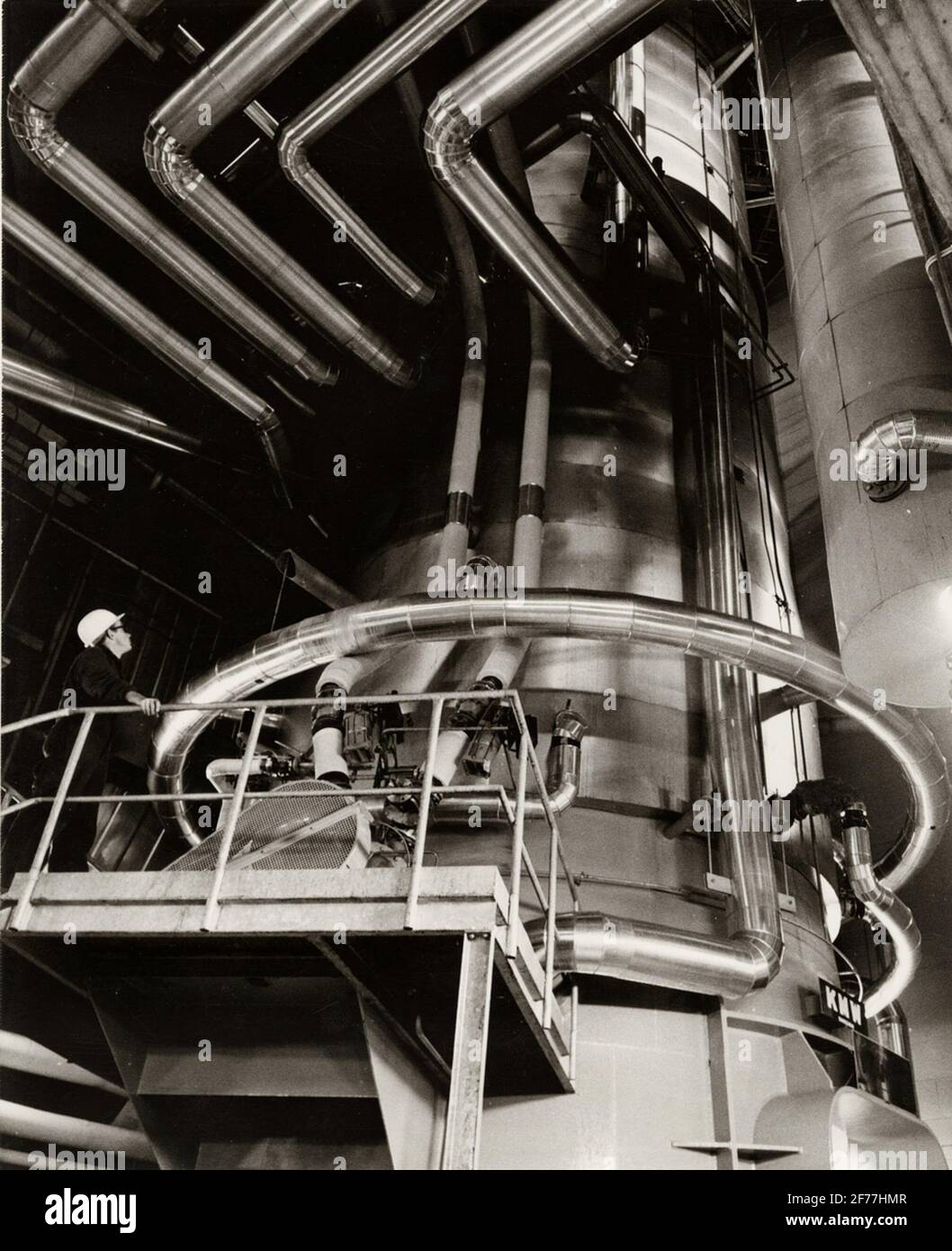 The image shows the bottom of the cross-readers' new continuous sulfate ...