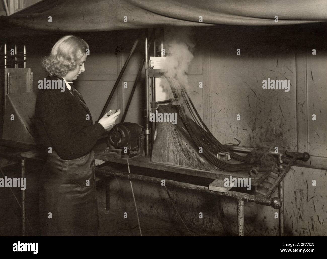 Nora Tube Factory. Test burning apparatus, 1935 Stock Photo - Alamy