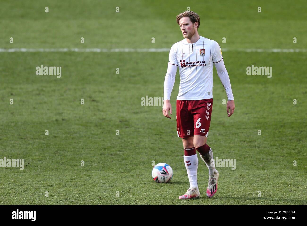 David horsfall hi-res stock photography and images - Alamy