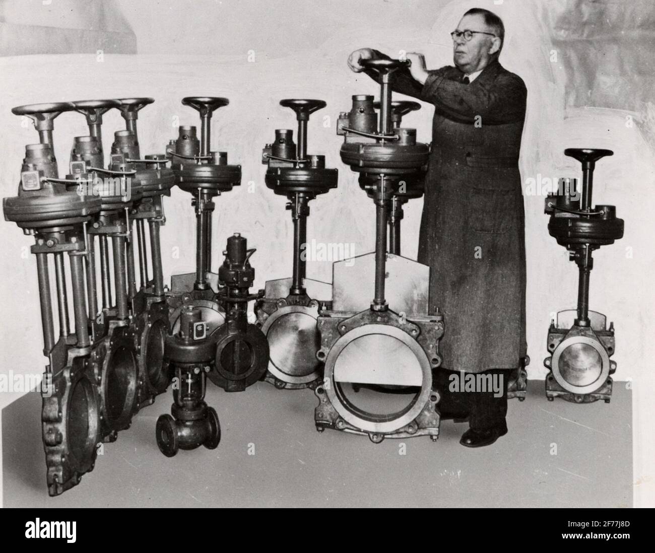Remote controlled electrically powered valves, provided with ...