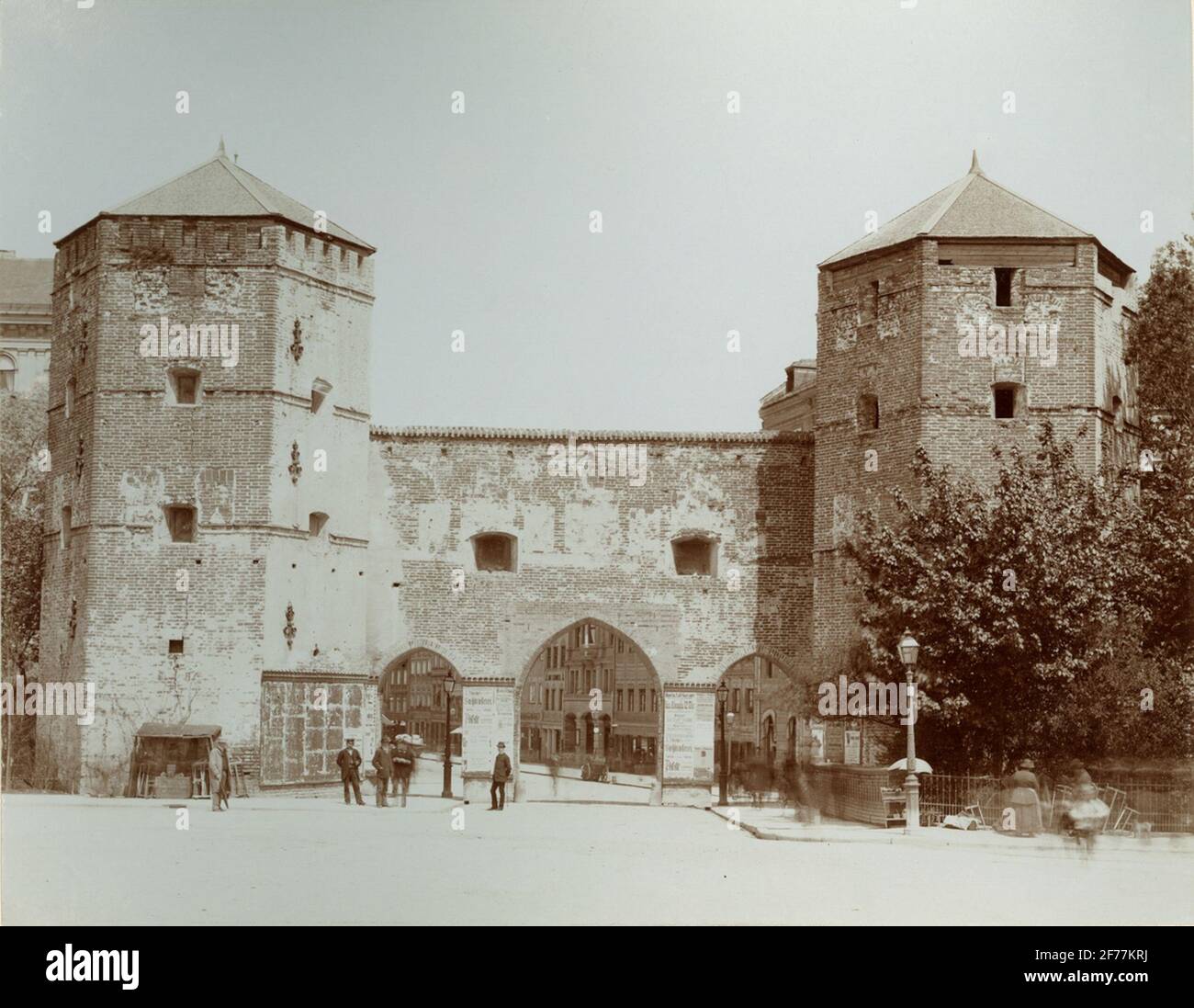 Historic architecture munich hi-res stock photography and images - Alamy