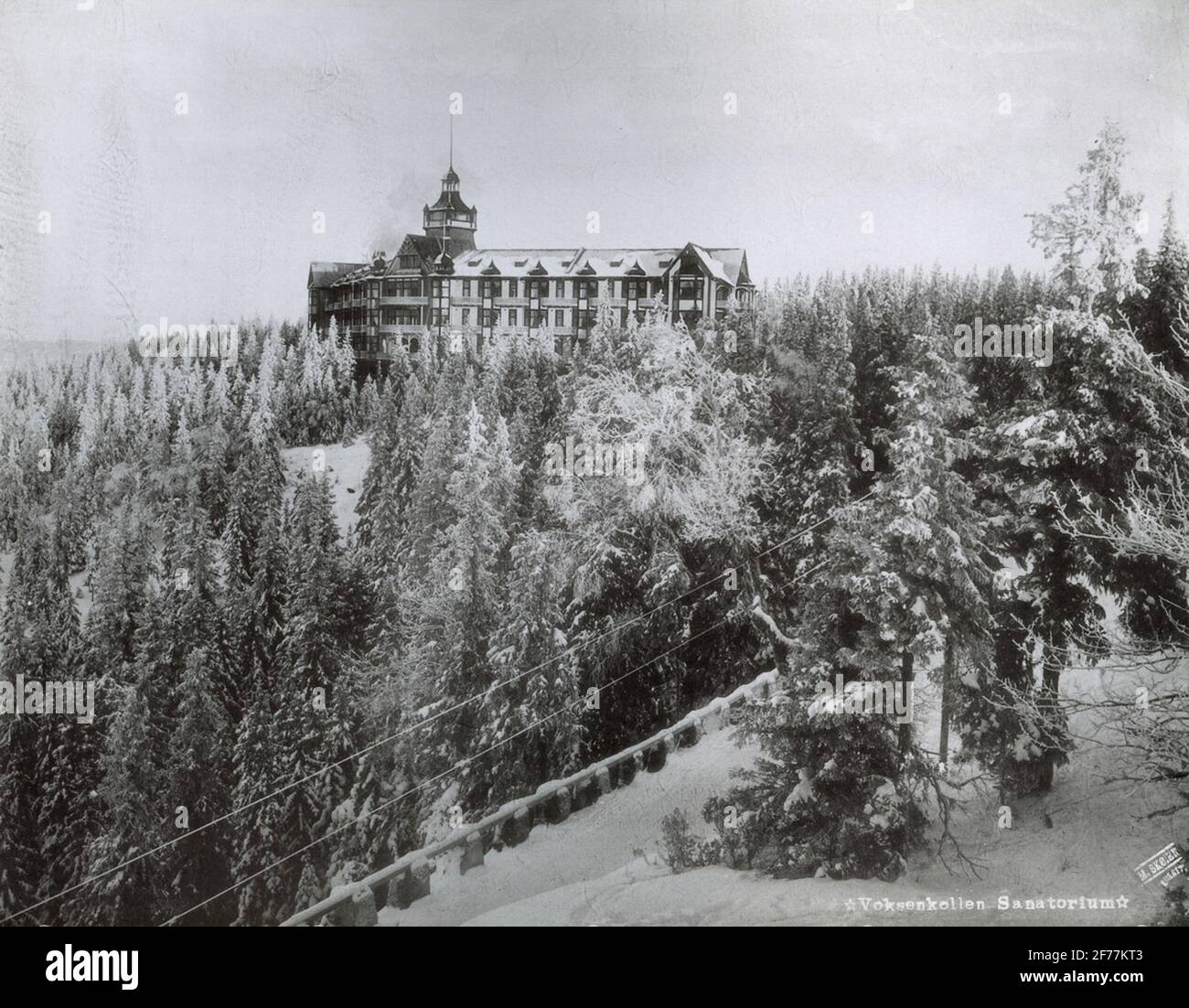 Outside oslo hi-res stock photography and images - Alamy