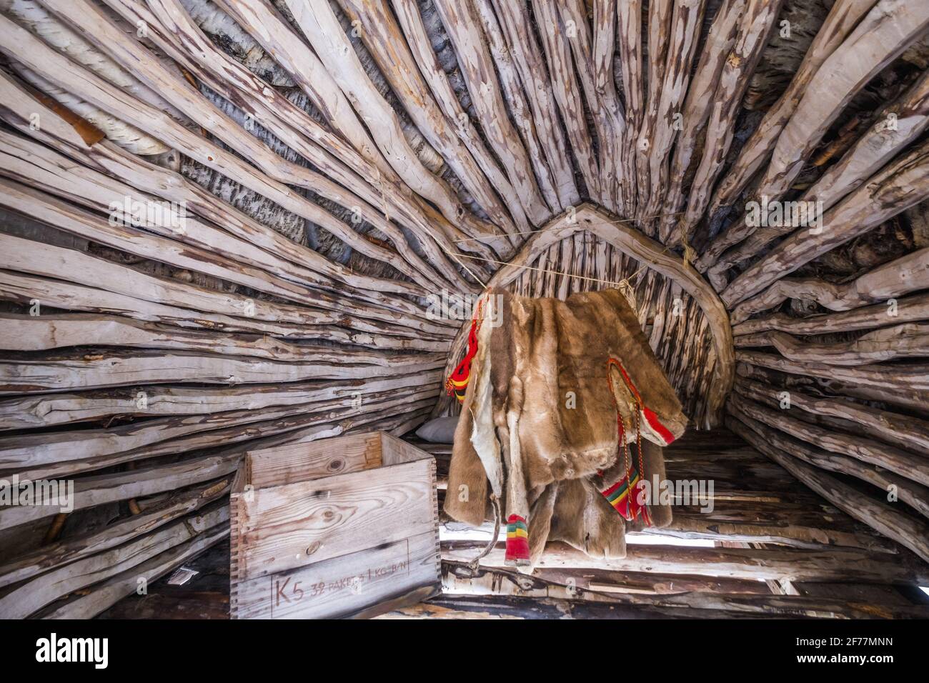 Sweden, Lapland, Jukkasjärvi, Sami museum, traditional habitat Stock ...