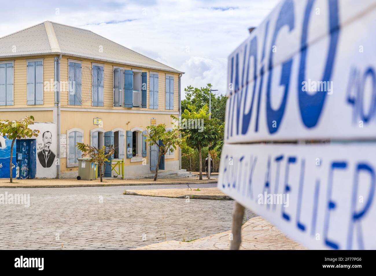 Guadeloupe Creole Architecture High Resolution Stock Photography and ...