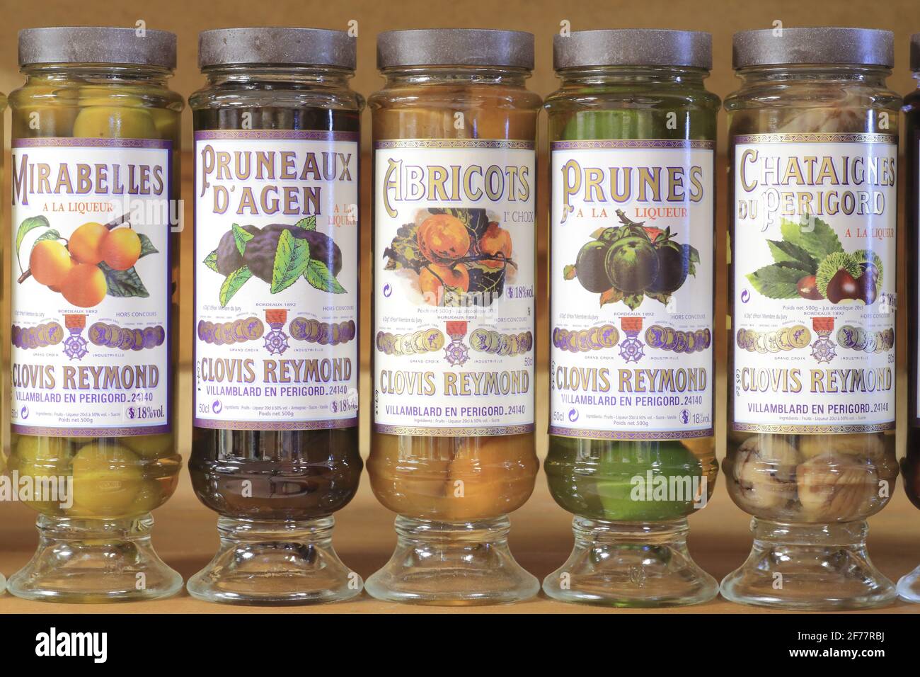 Prunes france hi-res stock photography and images - Alamy