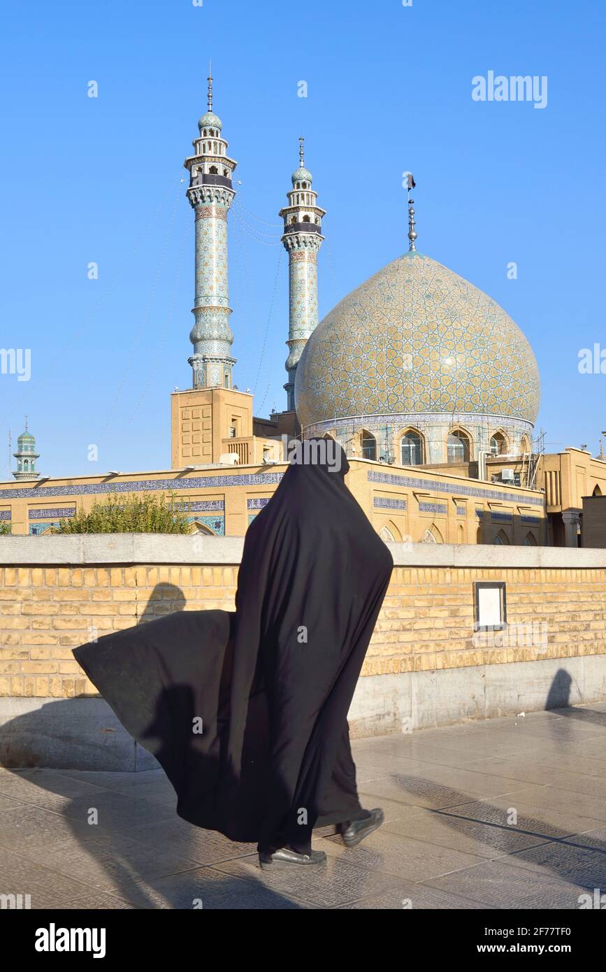 Iran, Qom, Passing by Azam mosque Stock Photo - Alamy
