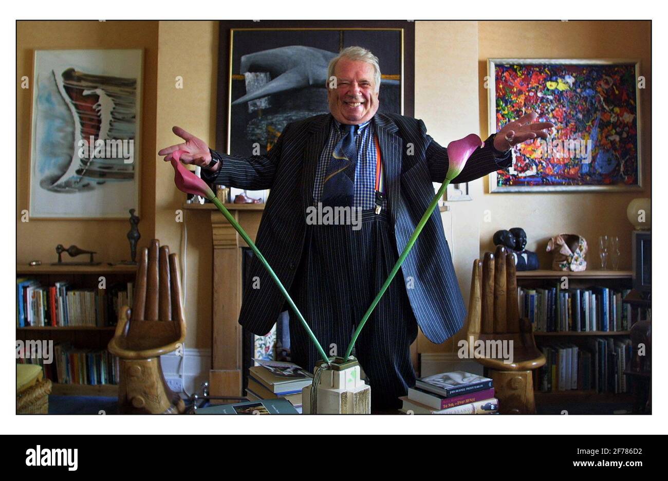 George london singer Cut Out Stock Images & Pictures - Alamy