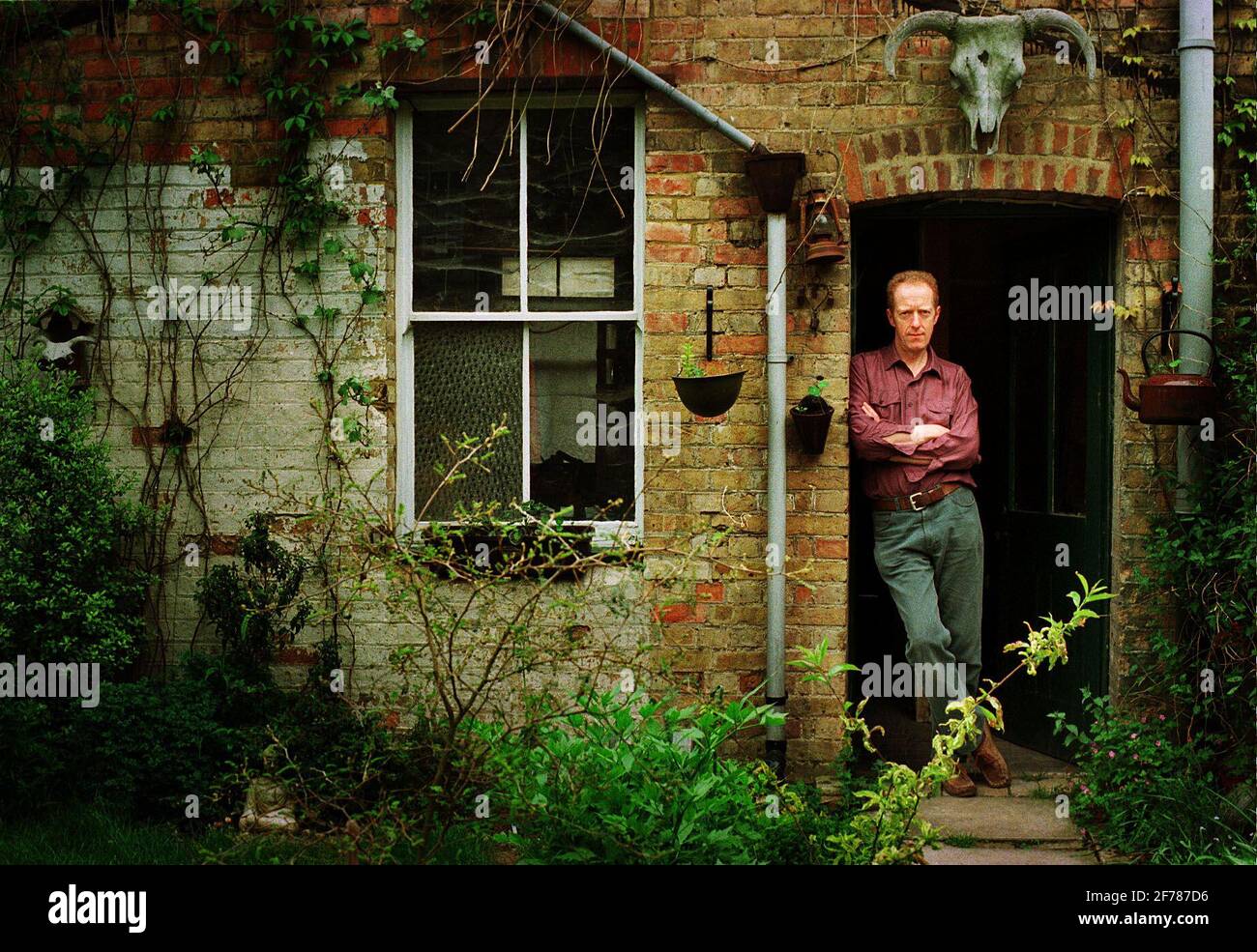 Tim oxford hi-res stock photography and images - Alamy