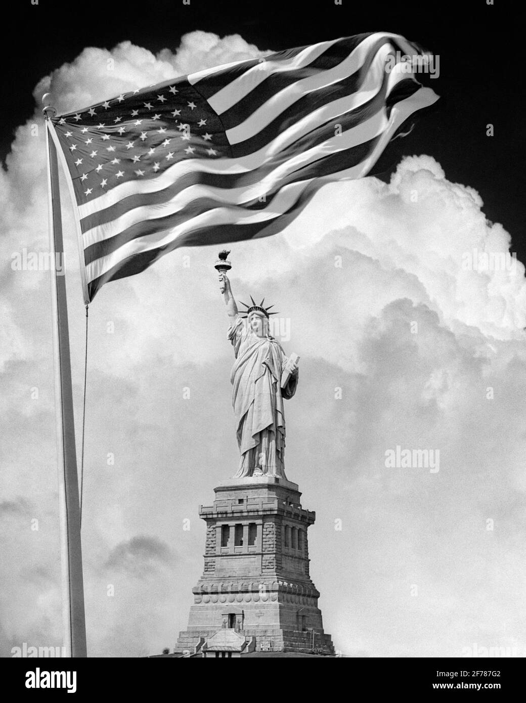 Historic flag in old Black and White Stock Photos & Images - Alamy