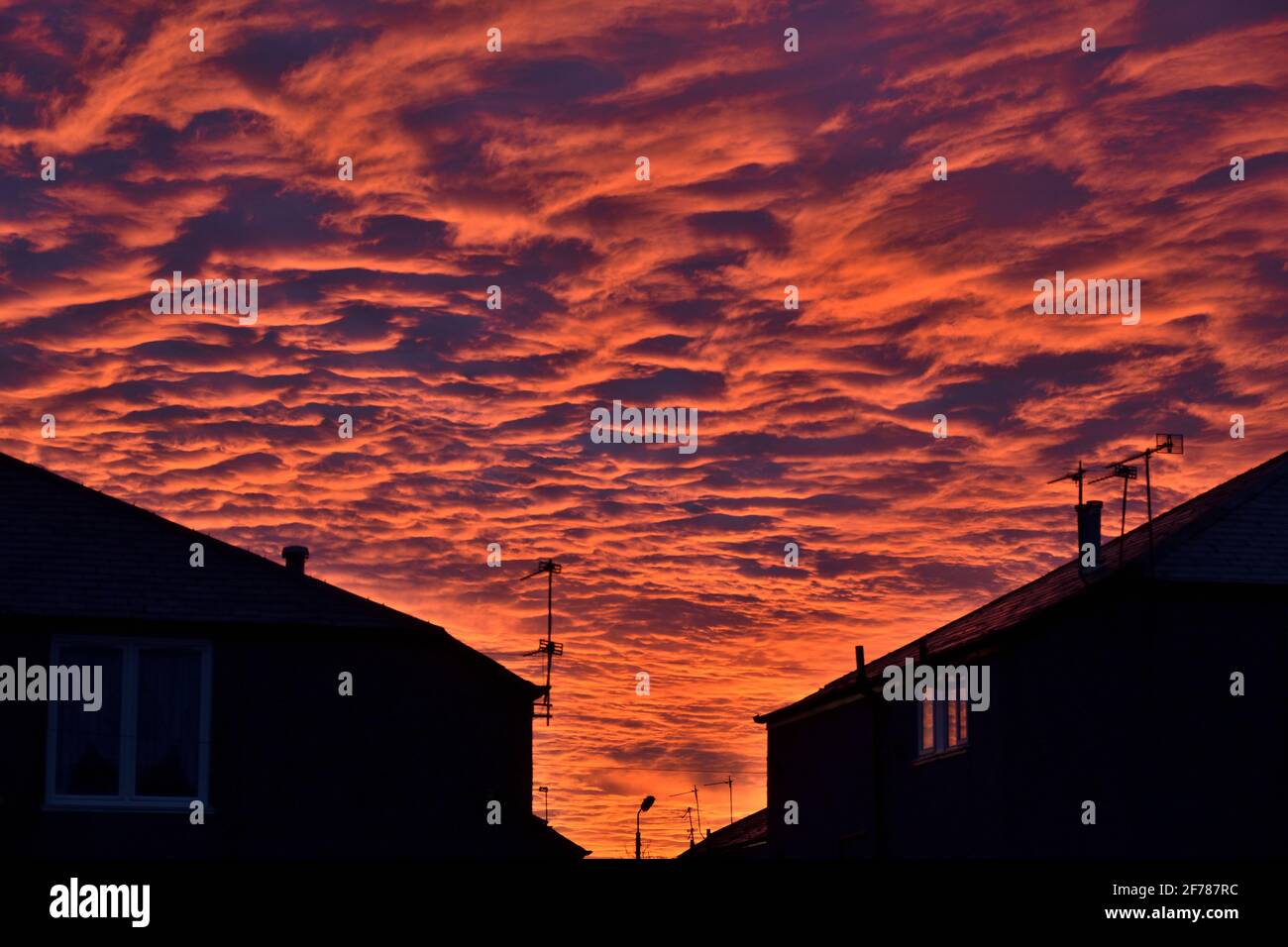Scottish red sunrise hi-res stock photography and images - Alamy