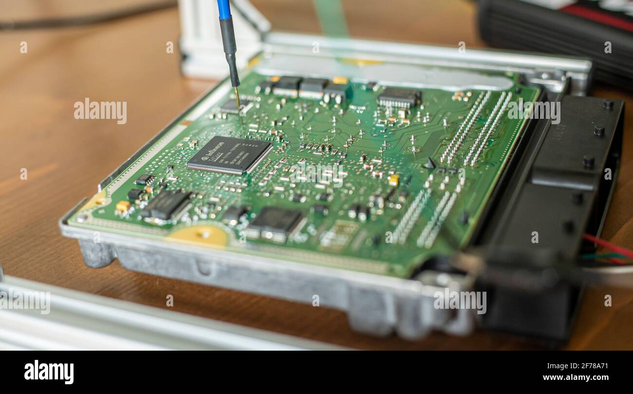 Ecu tuning hi-res stock photography and images - Alamy