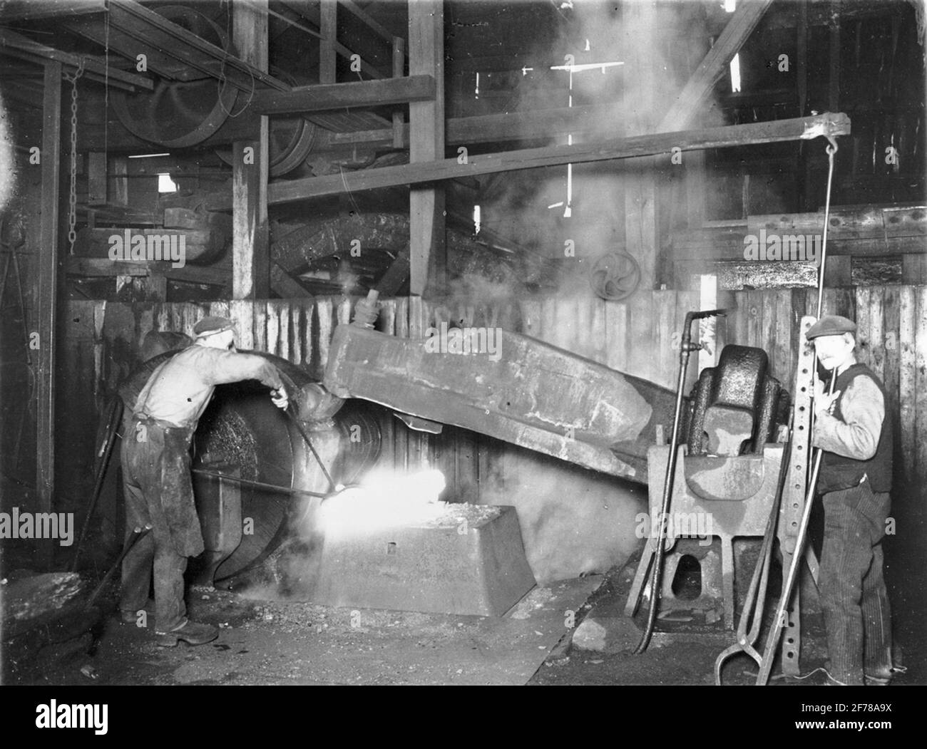 Mumbling hi-res stock photography and images - Alamy