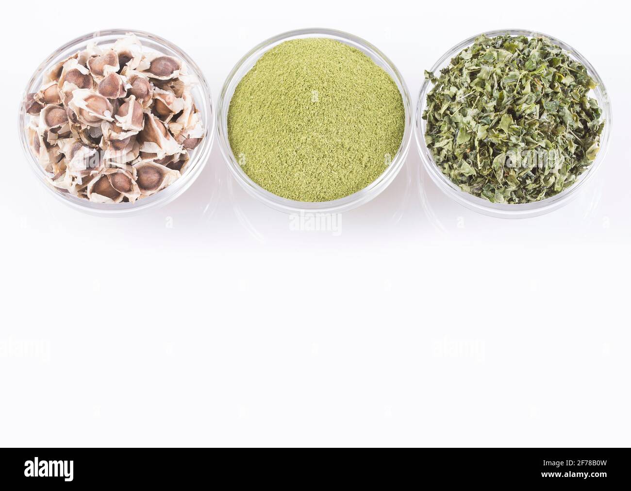 Seeds, leaves and seeds of moringa - Moringa oleifera Stock Photo - Alamy