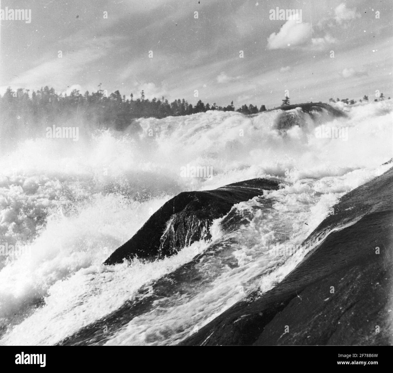 The waterfall at the harrowing Stock Photo - Alamy