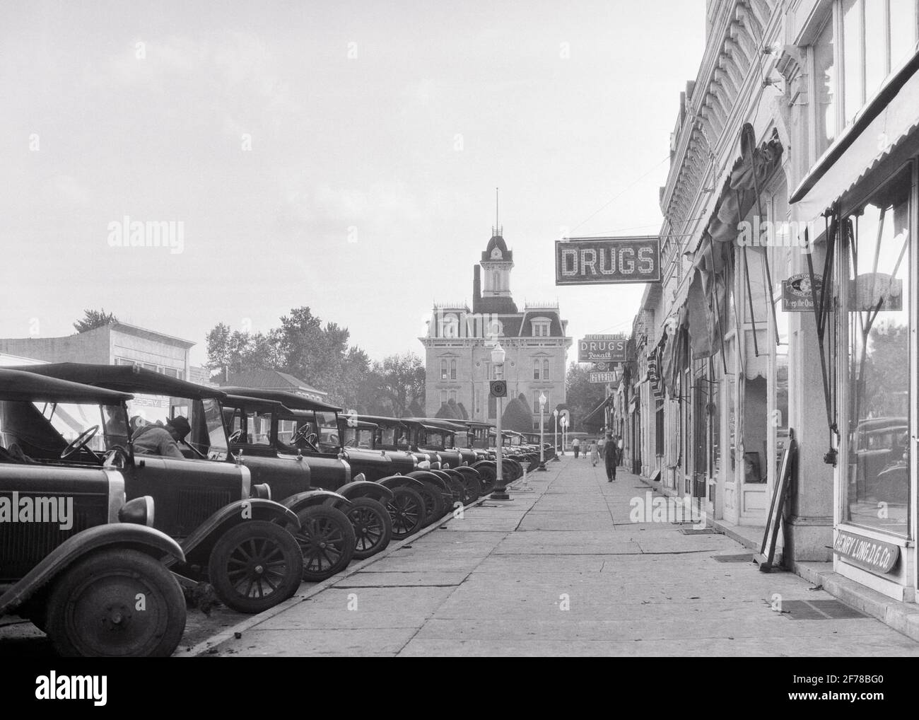 1930s House High Resolution Stock Photography and Images - Alamy